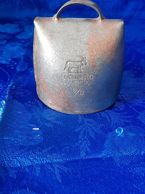 ANCIENNE CLOCHE DEVOUASSOUD chamonix en métal 5 / 0 EUR 70,00 - PicClick FR