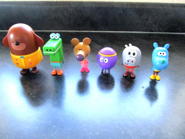 6 HEY DUGGEE Figure Bundle Squirrels Happy Betty Norrie Tag Roly ...