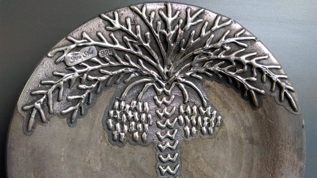 TRÈS JOLI PLAT EN CERAMIQUE ET ARGENT 925 JUDAÏCA " signé DOMAR ISRAEL ...