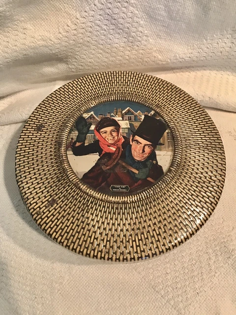 TINY TIM CHRISTMAS Carol by Douglass Crockwell Round Tin Vtg Christmas ...