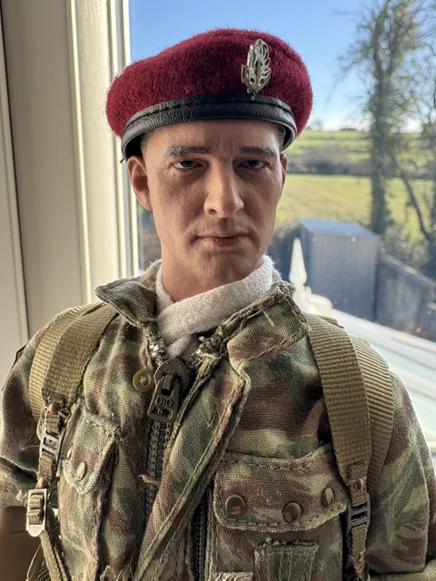 DRAGON ACTION MAN Hot Toys French Soldier commando Paratrooper 1/6 £65. ...