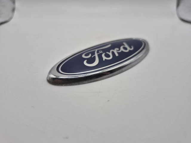 FORD FOCUS MK1 1998- Genuine Rear Tailgate Boot Badge Emblem 95GB ...