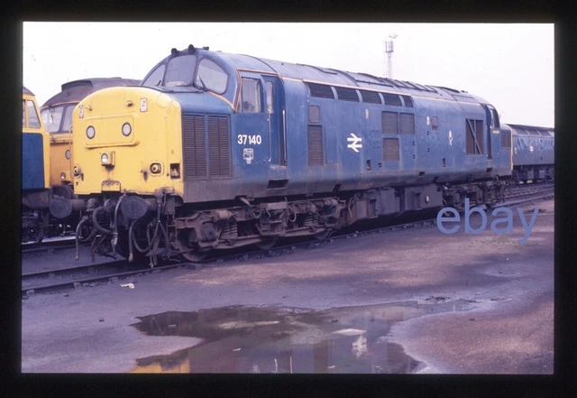 ORIGINAL 35MM SLIDE - Class 37- 37089 sits in front of 37038 at ...