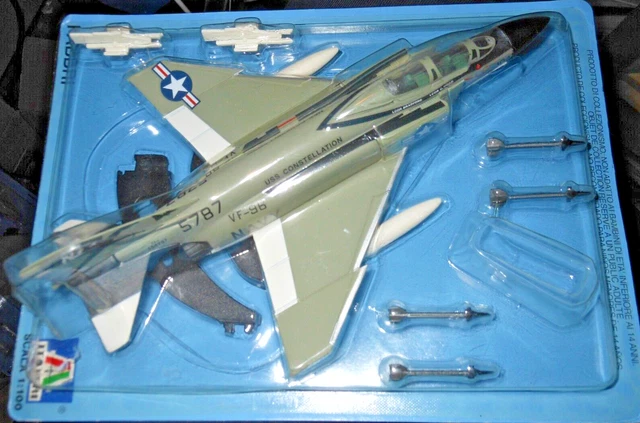MODELLO AEREO F-4J PHANTOM II - Italeri SCALA 1/100 Diecast METAL NUOVO ...