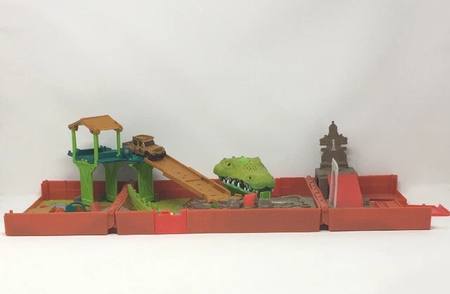 MATCHBOX ALLIGATOR ALLEY Playset Jungle Fold up Carry Case Working With ...