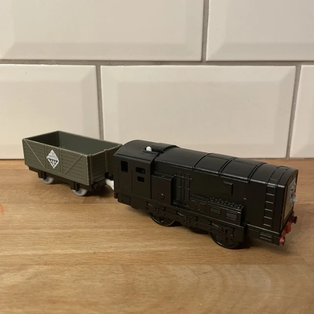 DIESEL AND TRUCK Tomy Trackmaster Thomas And Friends £9.99 - PicClick UK