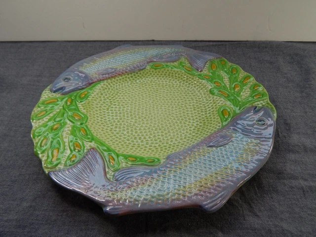 VINTAGE MELBA WARE Raised Fish Plate H. Wain & Sons Ltd Longston. 9 3/4 ...