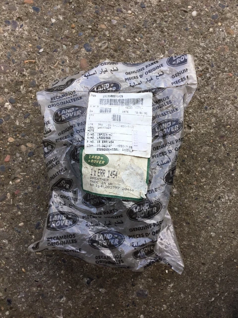 LAND ROVER SERIES 3 Engine Breather. Genuine Land Rover Part Err1454 £ ...
