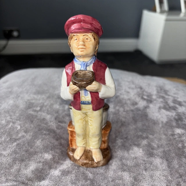 THE CHARLES DICKENS Collection Toby Jug Oliver Twist 1979 Franklin 14 ...