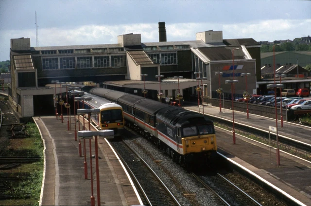 35MM RAILWAY SLLDE passing trains at banbury stn 6/6/96 £2.29 - PicClick UK