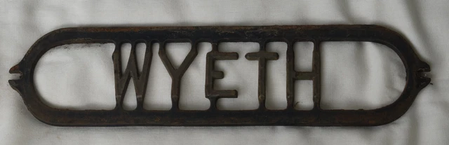 OLD CAST IRON WYETH Hardware Logo St. Joseph Missouri £58.35 - PicClick UK