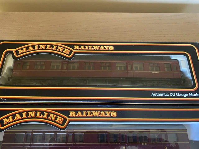 MAINLINE 'OO' GAUGE RAKE OF 3 LMS/BR MAROON 1st/2nd/CORRIDOR/BRAKE ...