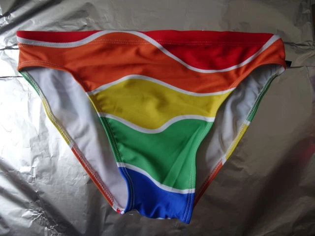 AUSSIEBUM SWIMWEAR BADEHOSE Pride Loud n Proud Rainbow - Größe XL GAY ...