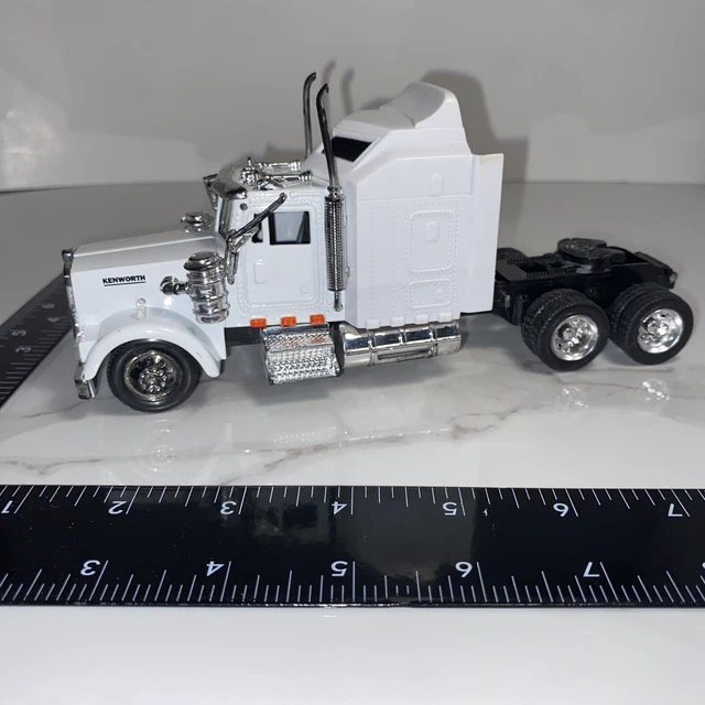 NEW RAY 1:43 Scale Kenworth W900 Cab Diecast Model Truck White $11.04 ...