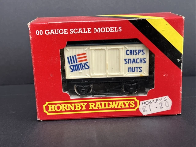HORNBY RAILWAYS 00 Gauge Scale Models R.135 Smiths Closed Van £6.00 ...