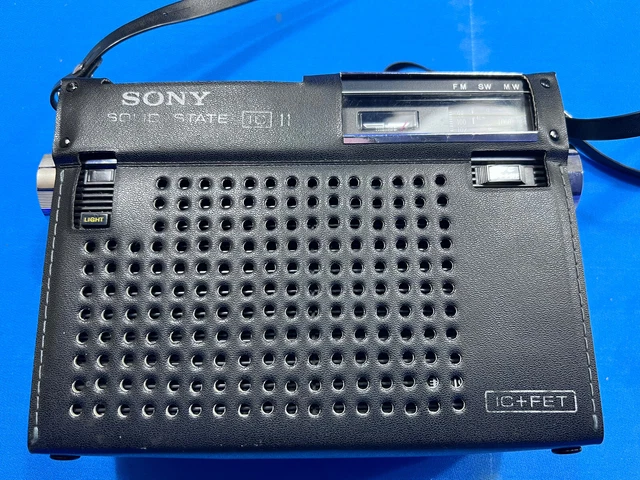 SONY ICF-110W VINTAGE Radio FM/SW/MW SOLID STATE 3 BAND With rare ...