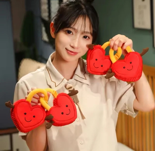 FUN VAL AND Tina Love Plush Toy Concentric Lock Doll Valentine's Day ...