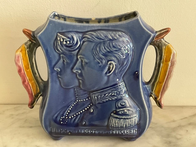 ROYAL COMMEMORATIVE MEMORABILIA Belgian Royal Family Monarchy Majolica ...