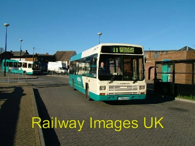 BUS PHOTO - Arriva Leyland Lynx Bus Bishop Auckland Bus Station c2004 £ ...