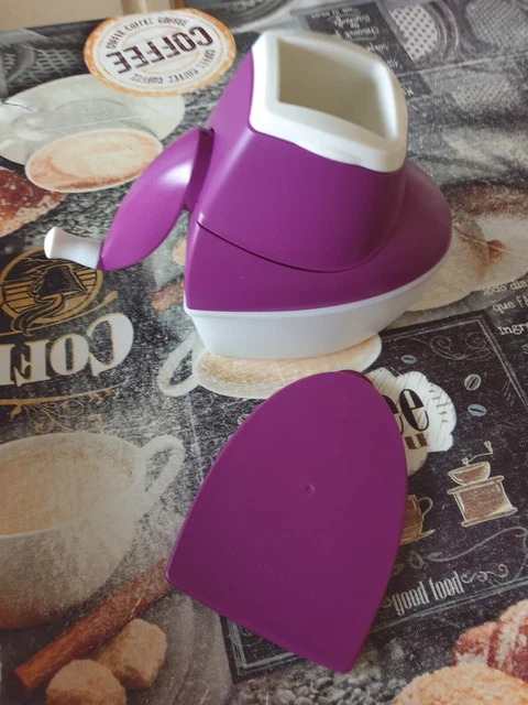 TUPPERWARE MOULIN UNIVERSEL râpe à fromage violet comme neuf EUR 25,00 ...