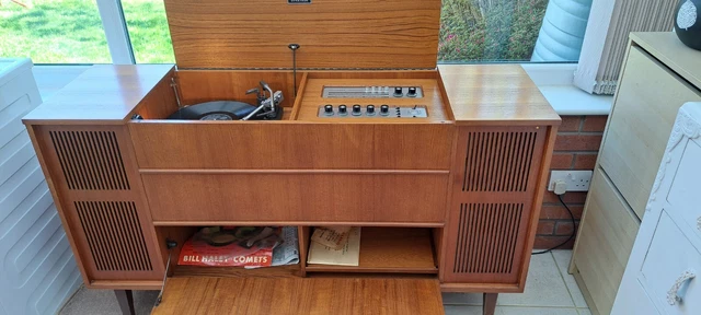 A DYNATRON RADIOGRAM WITH GARRARD TURNTABLE IN a lovely solid teak wood ...