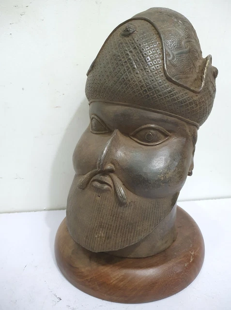 FINE, RARE AND old Pre-colonial Portuguese Soldier Benin bronze head ...