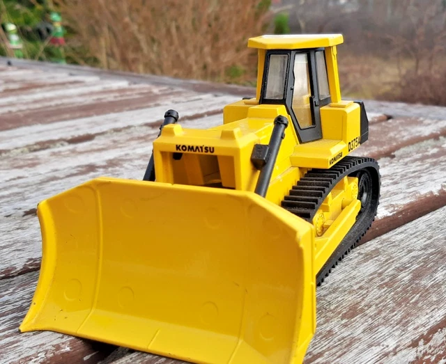 SIKU SUPER 3435 Komatsu D375A Metall Planierraupe Bulldozer 1:50 Gummi ...