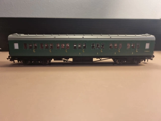 HORNBY OO GAUGE SR Maunsell Composite Coach Southern Green No Box S ...
