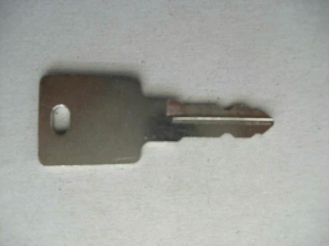 CHUBB CONTROLMASTER 100 Fire Alarm Control Panel Door Key £18.00 ...