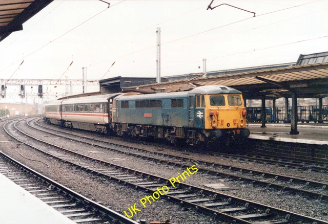 RAILWAY PHOTO 6X4 Class 87 87029 The Royal Scot arrives at Carlisle 13 ...