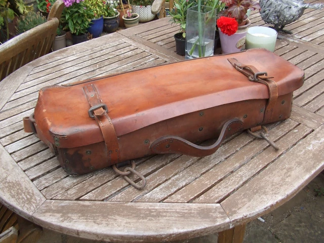 WW2 MACHINE GUN MAGAZINE PANNIER stamped crows foot B.H.G. 1942 super ...