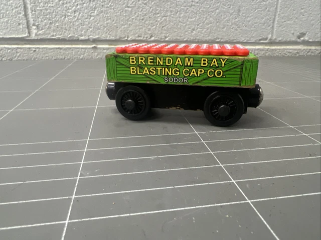 VINTAGE THOMAS THE Tank Engine Timber Toy Blasting Cap Car $9.99 ...