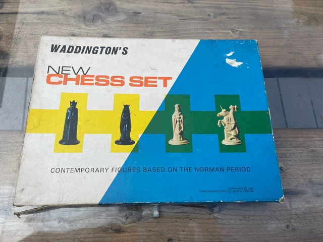 VINTAGE WADDINGTONS CHESS Set Norman Period Figures 1966 Playing Pieces ...
