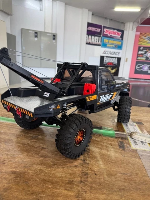 TIGER 7 OFF-ROAD RC car with winch, also full set for rock crawling £ ...