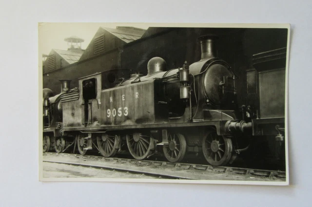 RWY1422 - LNER Locomotive 9053 at POLMONT Railway Yard Shed - Real ...