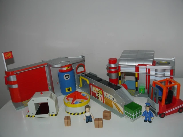 POSTMAN PAT BUNDLE Deluxe Sorting Office & Sorting Office FLT ...