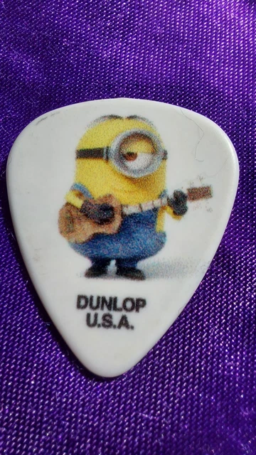 GEEZER BUTLER BLACK Sabbath Guitar pick Médiator Hollywood Bowl 2016 ...