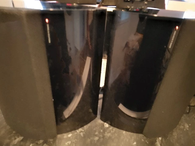 BANG OLFUSEN BEOLAB 4000 Speakers & Power Cables B&O. WORLDWIDE ...