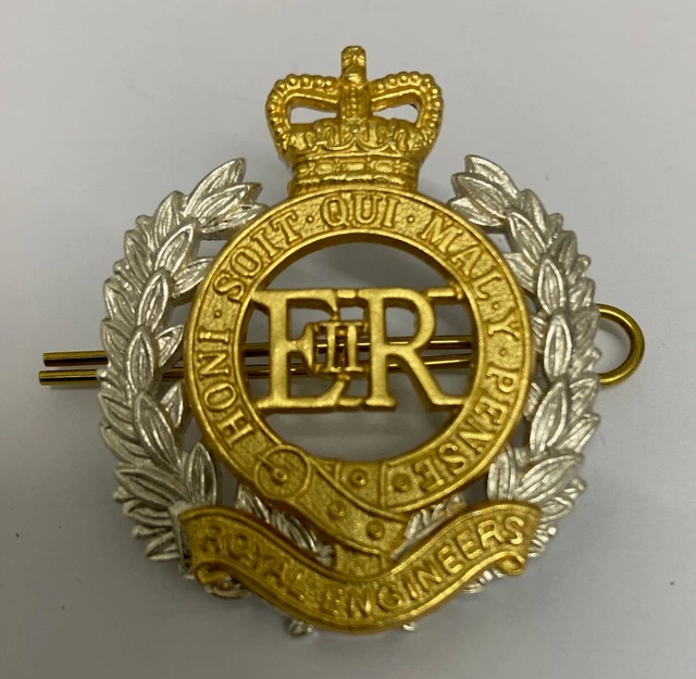 ROYAL ENGINEERS OFFICERS Hat / Cap Badge RE Genuine British Army Issue ...