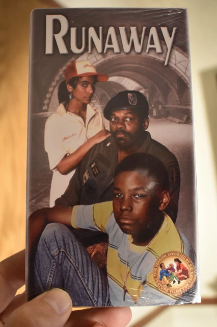 &RUNAWAY& (VHS 1989) Jasmine Guy Charles Dutton - Feature Family Films ...