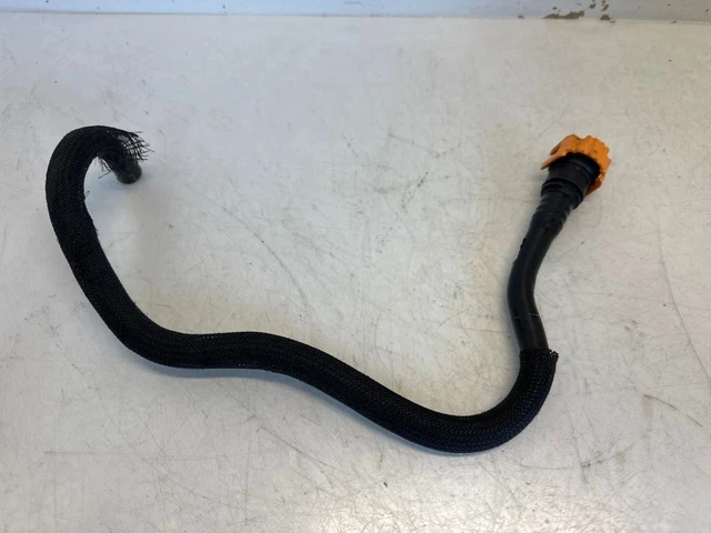 IVECO DAILY 6TH gen 2022 Diesel gearbox oil cooler pipe hose 5802878056 ...