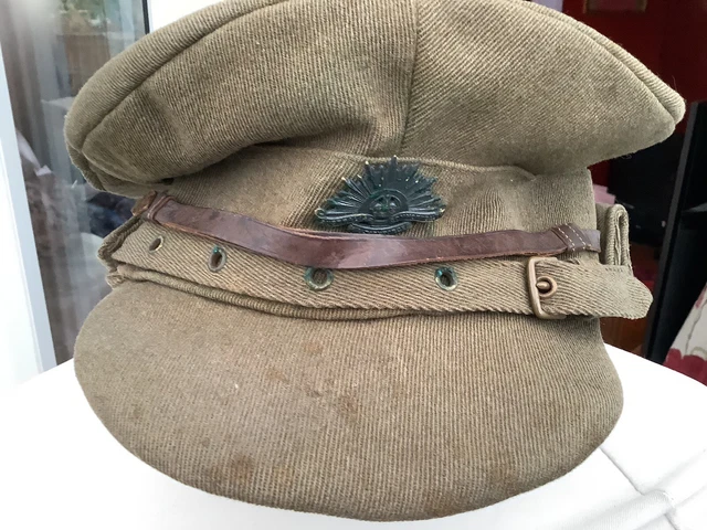 AUSTRALIAN COMMONWEALTH MILITARY forces hat cap and badge shed find ...
