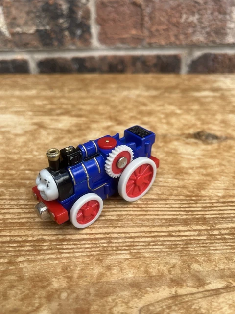 TAKE ALONG N play Thomas The Tank Engine & Friends Train - FERGUS £9.99 ...