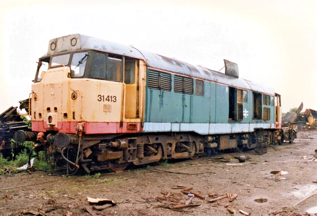 CLASS 31 NO 31413 rip at booths rotherham 1 £1.20 - PicClick UK