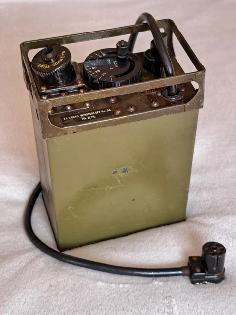 WW2 WIRELESS SET No.38 MkII*, Man Portable Radio. No Valves. Display or ...