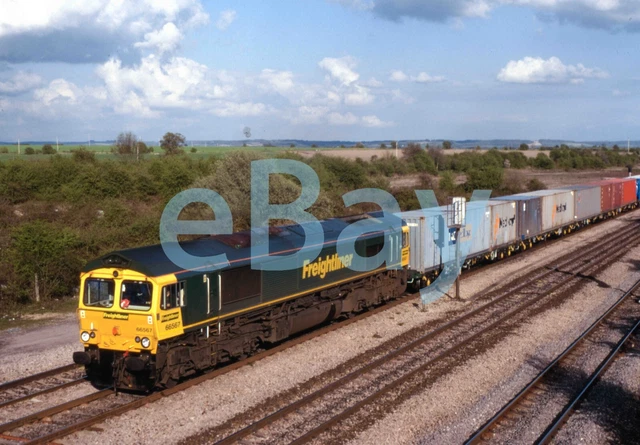 35MM RAILWAY SLIDE of Class 66 66567 @ Sth Moreton May 2004 - Copyright ...