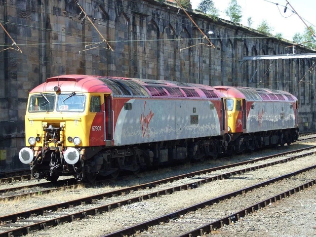 CLASS 57 57305 & 57311 6x4 Quality British Rail Photo £2.70 - PicClick UK