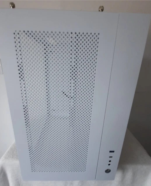 GAME MAX INFINITY Mid Tower ATX Gaming Case - White- No Fans £59.40 ...