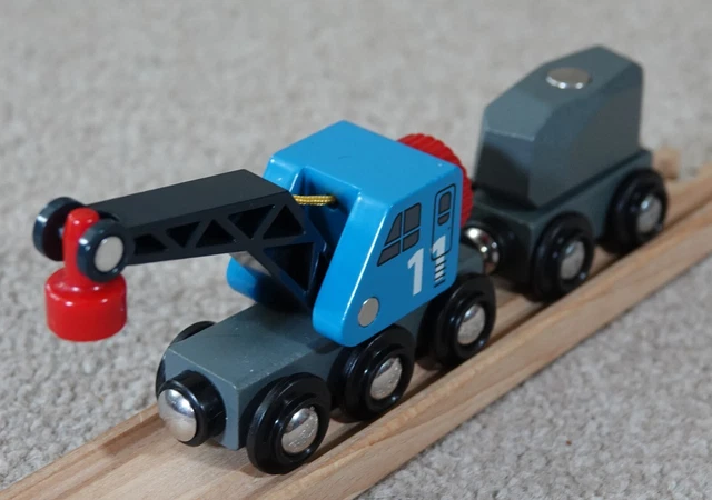 BRIO 33698 CLEVER CRANE WAGON for Thomas and Friends Wooden Railway ...