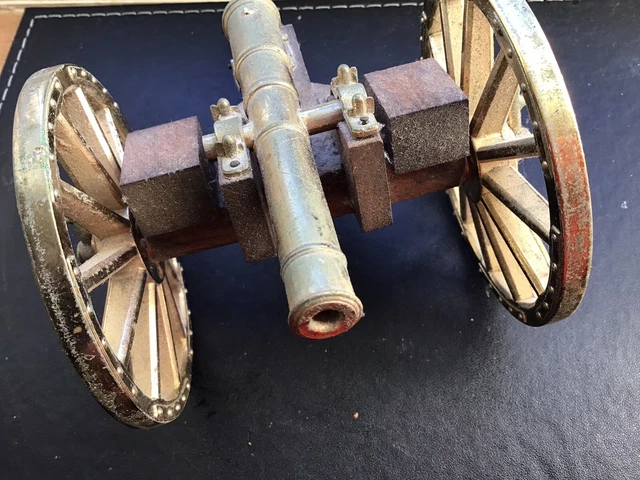 ANTIQUE CANNON ORNAMENT - A Bassett-Locke Model £15.00 - PicClick UK